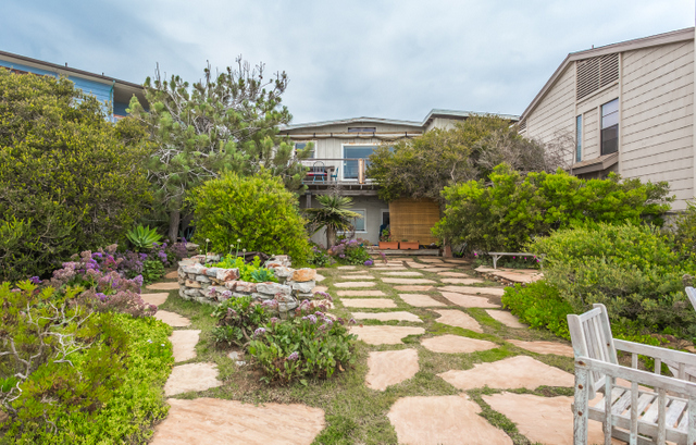Leucadia, Rare Oceanfront Duplex with Private Stairs and Large Yard